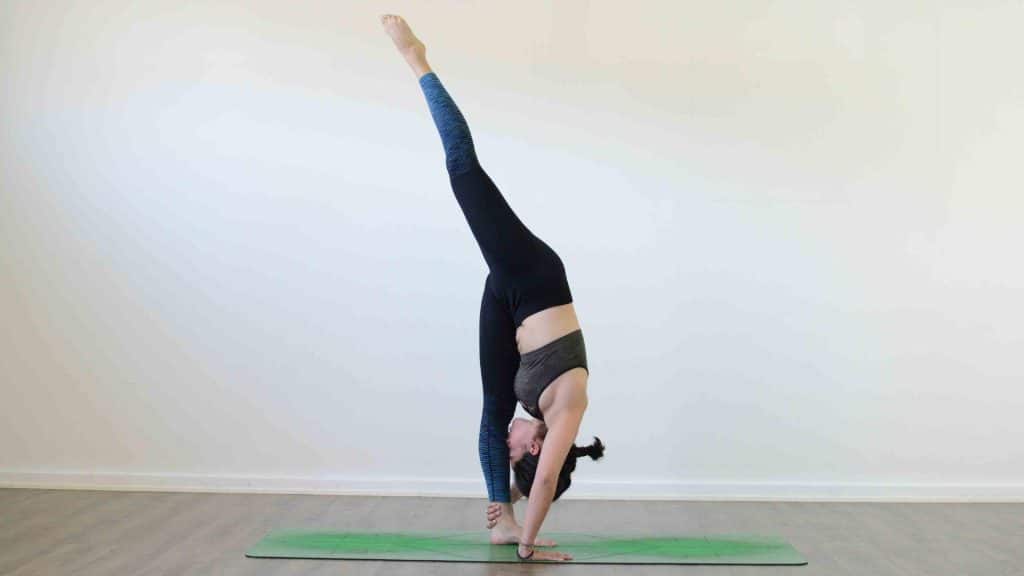 37 Hard Yoga Poses: Challenge Yourself Safely - Piorliving